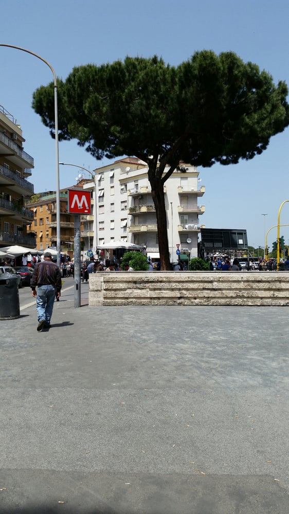 METRO CORNELIA - LINEA A - Updated May 2024 - Via Giambattista Pagano ...