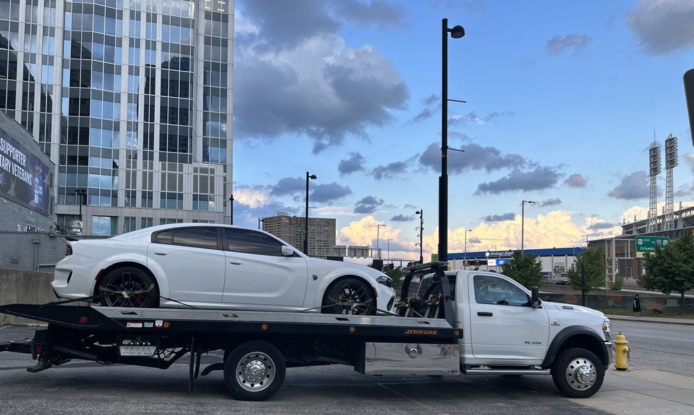 GOOD GUYS TOWING - Updated September 2025 - 17 Photos - 7782 Tylers Place Blvd, West Chester ...