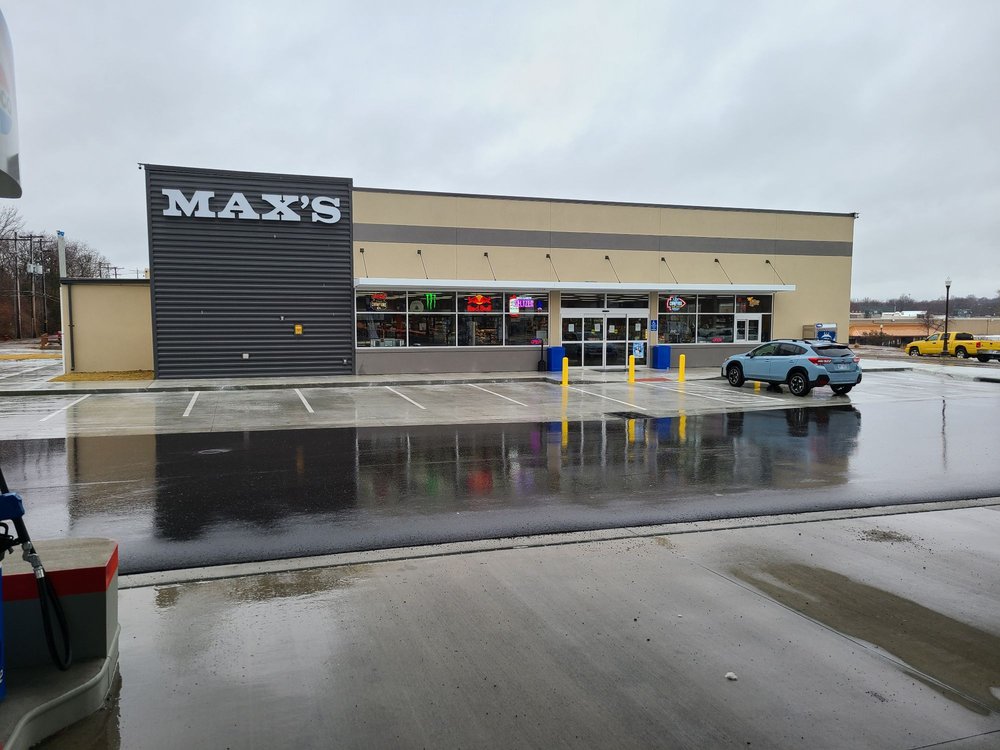 HAAG OIL - Updated March 2026 - 1301 SW Gage Blvd, Topeka, Kansas - Gas ...