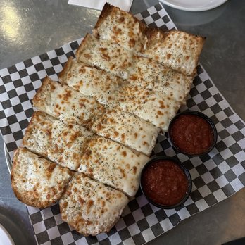 HALL STREET PIZZA - 128 Photos & 199 Reviews - 15917 SW Hall Blvd ...