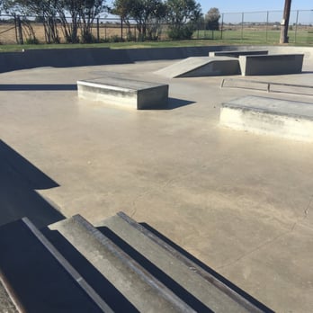 LOS BANOS SKATEPARK - Updated December 2025 - 10 Photos - 829 Colorado ...