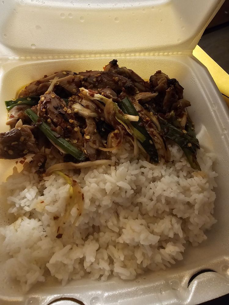 MAX ORIENT - Updated August 2025 - 17 Photos - 1600 Miller Trunk Hwy ...