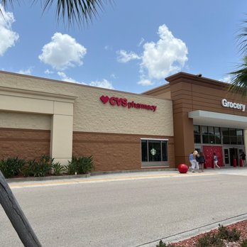 TARGET - Updated September 2025 - 32 Photos & 34 Reviews - 13711 S ...