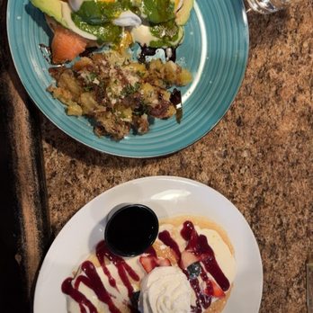 AUTHOR’S KITCHEN + BAR - Updated April 2025 - 140 Photos & 124 Reviews ...