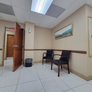 POM MRI & IMAGING CENTER OF COOPER CITY - Updated April 2025 - 19 ...