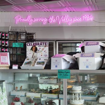 MEY FUNG BAKERY - Updated May 2025 - 539 Photos & 367 Reviews - 14515 Sherman Way, Van Nuys ...