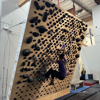 AESTHETIC CLIMBING GYM - Updated August 2024 - 95 Photos & 98 Reviews ...