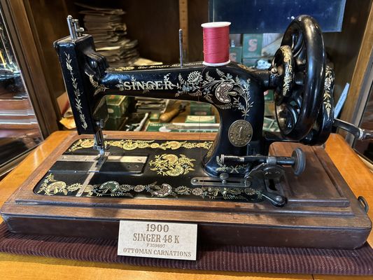 VINTAGE SEWING CENTER AND MUSEUM - Updated October 2025 - 24 Photos ...