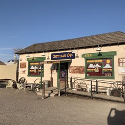 COYOTE BLUFF CAFE - Updated January 2025 - 576 Photos & 617 Reviews - 2417 S Grand St, Amarillo ...