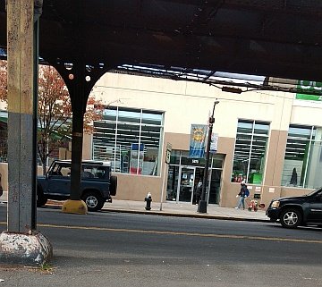 ONE DOLLAR ZONE - Updated January 2026 - 5675 Broadway, The Bronx, New ...