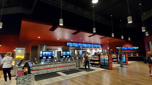 PREMIERE CINEMAS - Updated April 2025 - 16 Photos & 29 Reviews - 220 W ...