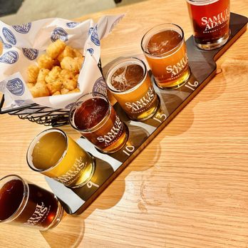 SAMUEL ADAMS TAP ROOM - Updated July 2025 - 539 Photos & 225 Reviews ...