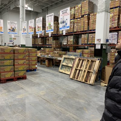 FOODLINK - Updated December 2025 - 28 Photos - 1999 Mt Read Blvd ...