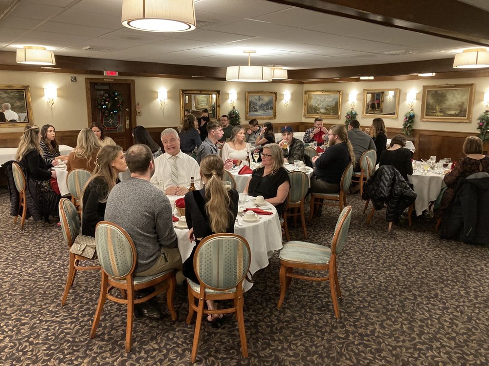 CHARLOTTE’S RESTAURANT - Updated August 2025 - 58 Photos & 152 Reviews ...