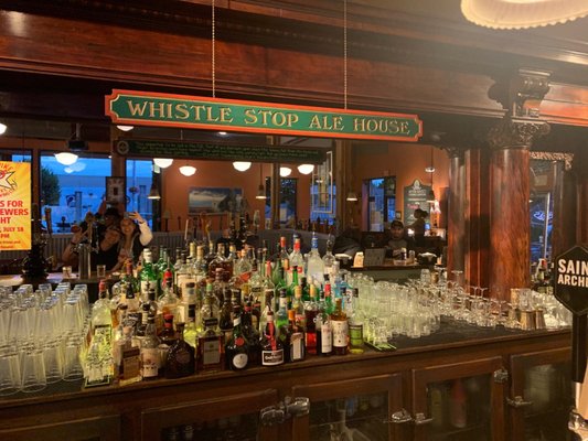 WHISTLE STOP ALE HOUSE - 305 Photos & 410 Reviews - 809 S 4th St ...