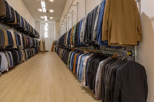 AL WEISS MEN’S CLOTHING - Updated November 2024 - 237 Photos & 812 ...