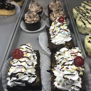 DALO’S BAKERY - Updated October 2025 - 36 Reviews - 1201 Freas Ave ...