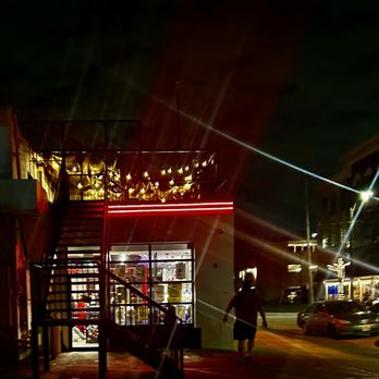 BURGER BODEGA - Updated July 2024 - 673 Photos & 383 Reviews - 4520 ...