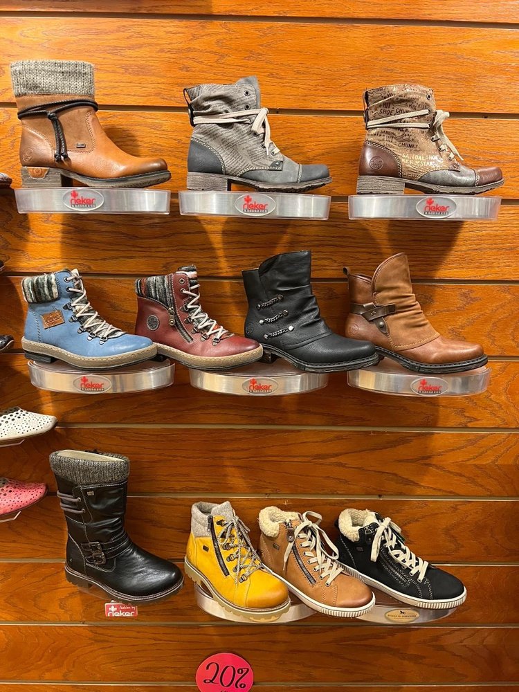 MARTIN’S FAMILY SHOES - Updated May 2026 - 18 Photos - 26 Baltimore St ...