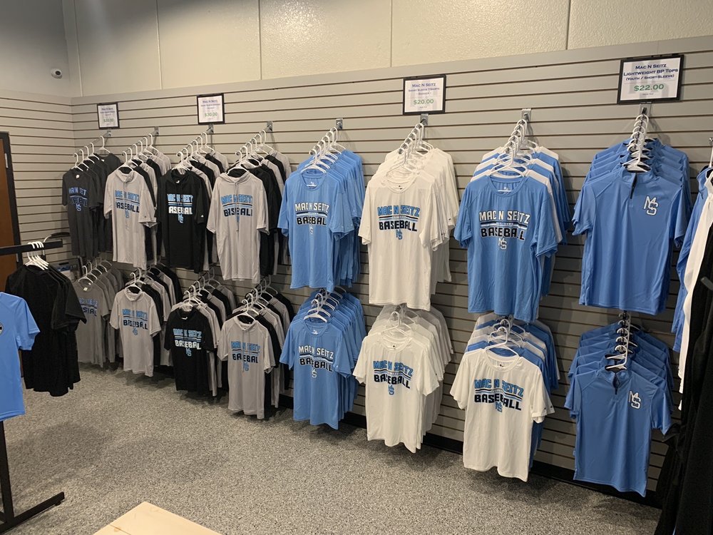 MAC N SEITZ BASEBALL & SOFTBALL - Updated June 2024 - 12 Photos - 13705 ...