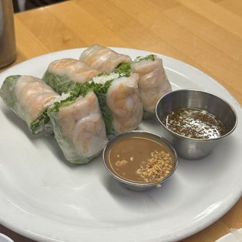 PHO LEGEND - Updated December 2024 - 565 Photos & 508 Reviews - 209 S ...