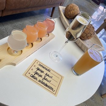 THE CLOVE HITCH BEER COMPANY - Updated January 2026 - 30 Photos & 19 ...