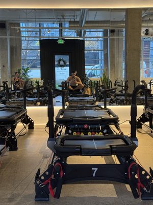 MOOV SEATTLE - Updated December 2025 - 13 Photos & 16 Reviews - 771 ...