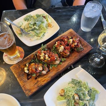 LITTLE ROMA RESTAURANT - Updated November 2024 - 232 Photos & 375 ...