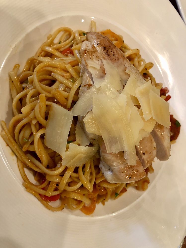 RED ON MAIN - Updated May 2024 - 98 Photos & 82 Reviews - Yelp