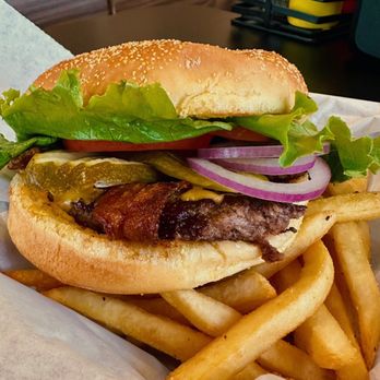 MAIN STREET BURGER - Updated December 2025 - 87 Photos & 202 Reviews ...