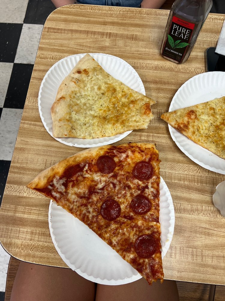 CAM’S PIZZERIA - Updated November 2024 - 83 Photos & 55 Reviews - 476 ...