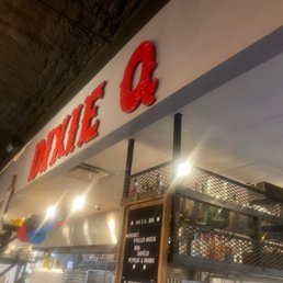 DIXIE Q - Updated December 2025 - 202 Photos & 239 Reviews - 2524 ...
