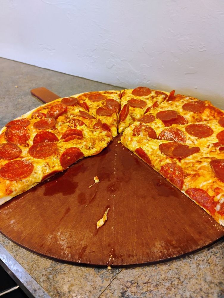FIRELAKE PIZZA - Updated May 2026 - 1566 S Gordon Cooper Dr, Shawnee ...