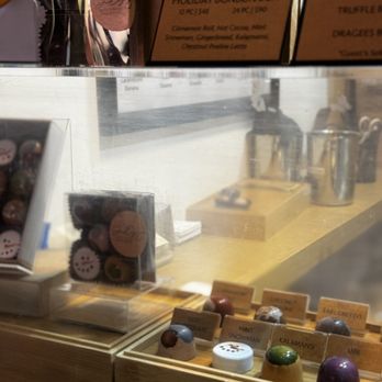 DANIEL CORPUZ CHOCOLATIER - Updated May 2025 - 89 Photos & 23 Reviews ...