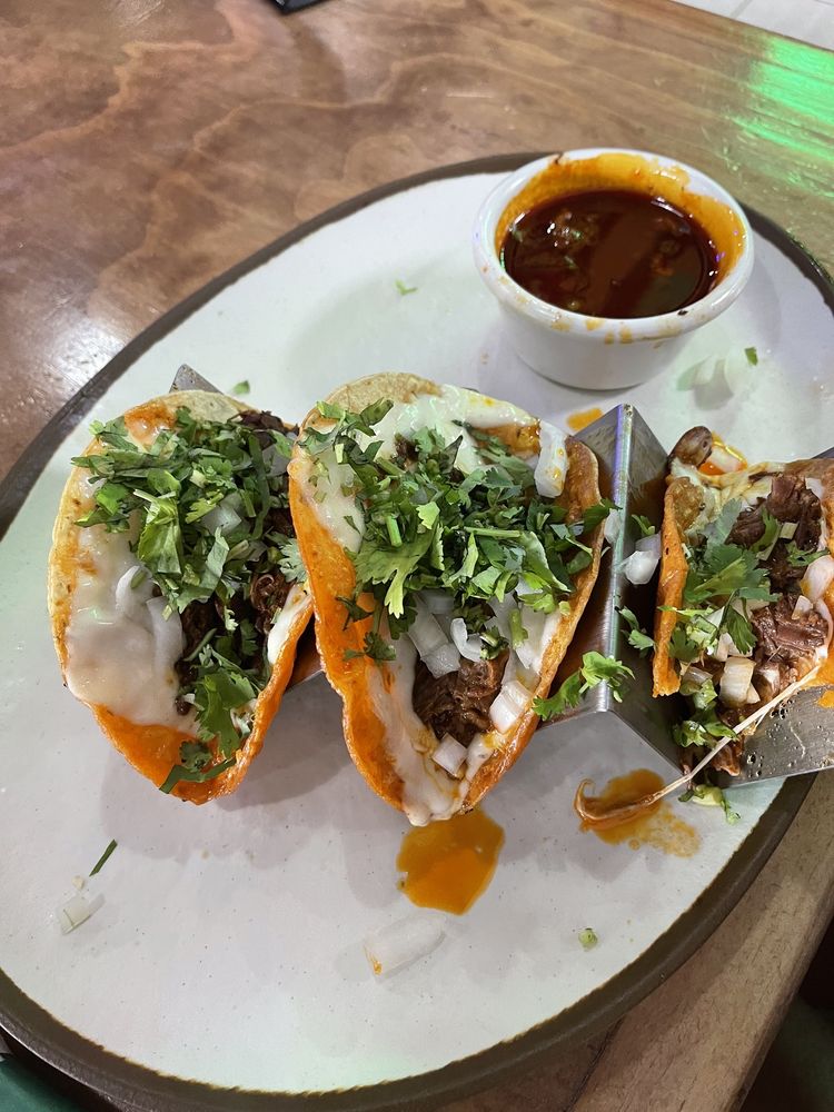 MR TACO - Updated December 2025 - 110 Photos & 325 Reviews - 893 ...