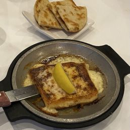 BIG FOOT INN - Updated December 2025 - 62 Photos & 124 Reviews - 11508 ...