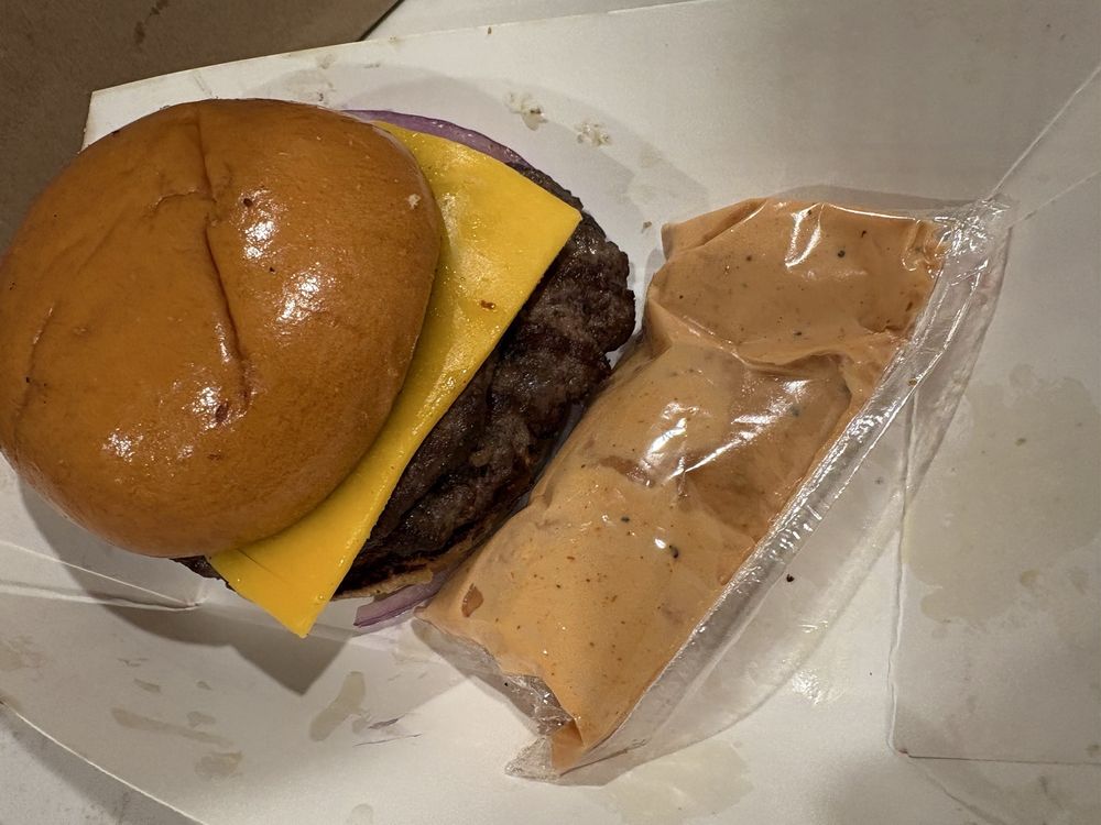 ANGIE’S BURGER - Updated February 2025 - 28 Photos & 29 Reviews - 19671 ...