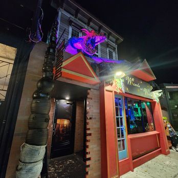 WIZARDS & WANDS - Updated November 2024 - 457 Photos & 132 Reviews ...