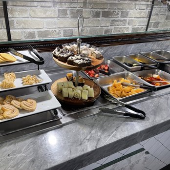 QQ BUFFET - Updated October 2025 - 29 Photos & 28 Reviews - 181 N Main St, Mansfield ...