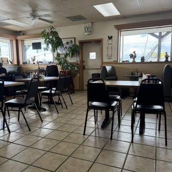 SAROM’S SOUTHERN KITCHEN - Updated October 2025 - 1955 Photos & 1499 ...