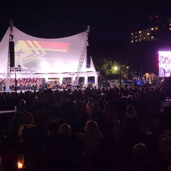 FORSYTH PARK - 1368 Photos & 414 Reviews - Bull St And E Park Ave ...