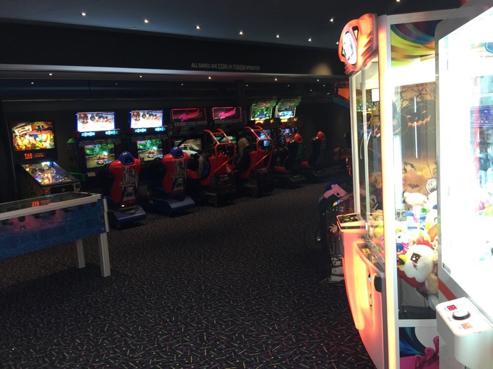 HOYTS VIDEO GAME ARCADE - Updated July 2025 - 13 Almondbury Rd, Ardross ...
