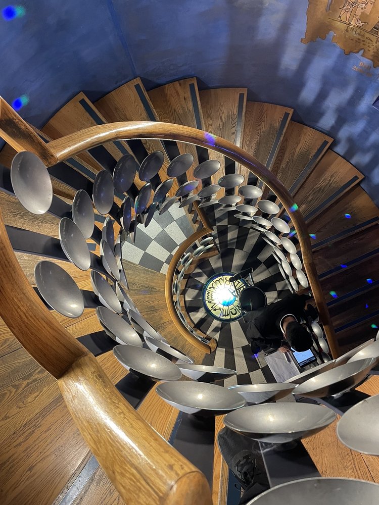 MAGIC CIRCLE - Updated July 2025 - 16 Photos - 12 Stephenson Way ...