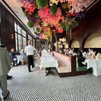 ANNABELLE BRASSERIE - Updated December 2024 - 699 Photos & 243 Reviews ...