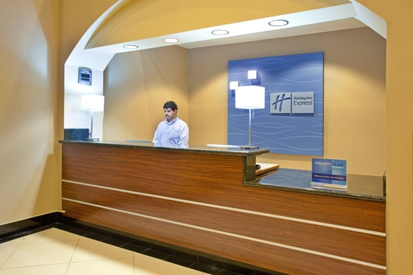 HOLIDAY INN EXPRESS & SUITES RANCHO MIRAGE - PALM SPGS AREA - 103 ...