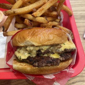 SWIZZLER CRISPY CHICKEN + SMASH BURGERS - Updated December 2025 - 226 ...