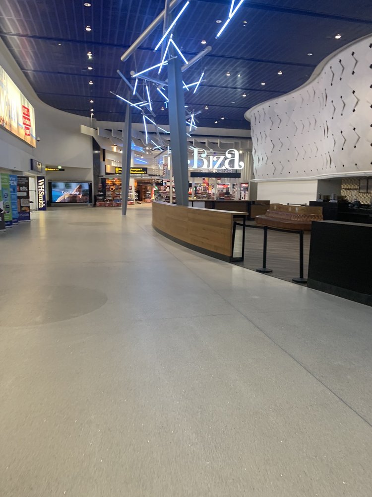 MANCHESTER AIRPORT TERMINAL 1 - Updated November 2024 - 20 Photos & 38 ...