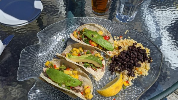 OUTRIGGERS RESTAURANT - 81 Photos & 196 Reviews - 555 Broad St ...