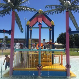 ROSEVILLE AQUATICS COMPLEX - 27 Photos & 42 Reviews - 3051 Woodcreek ...