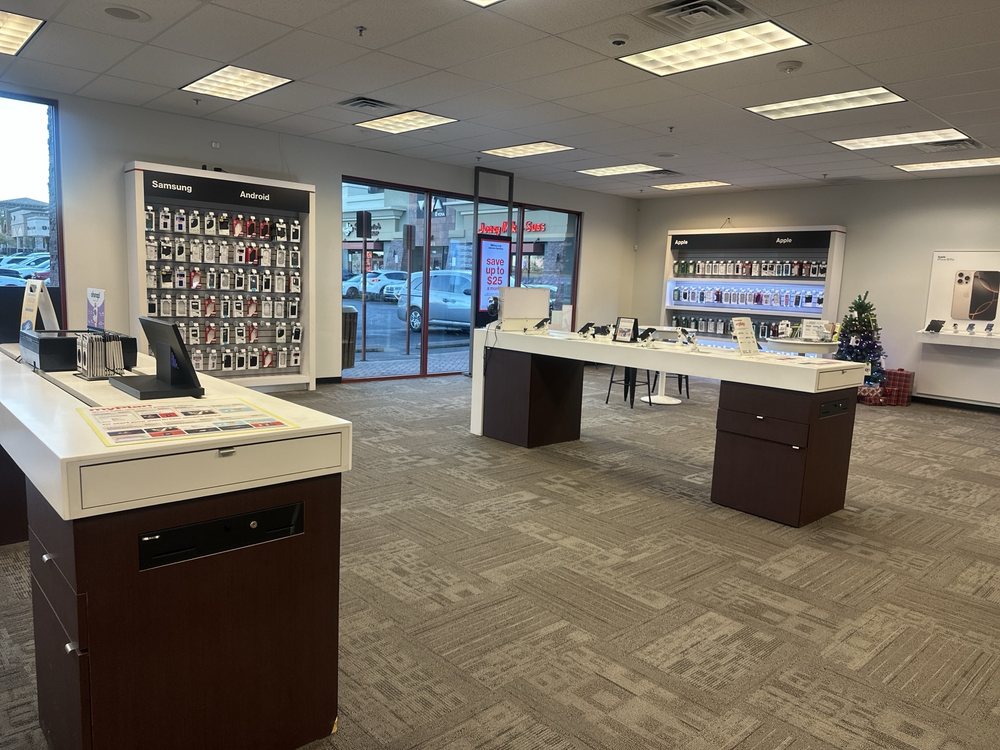 VERIZON WIRELESS - Updated September 2025 - 37 Reviews - 8680 W Warm ...